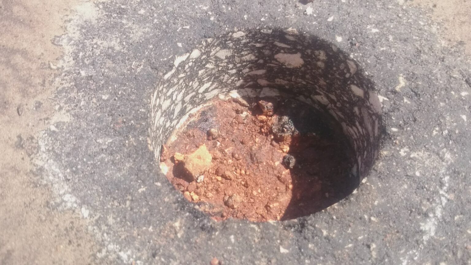 How to Perform Asphalt Core Cut Test In Road Construction? – Mad About ...